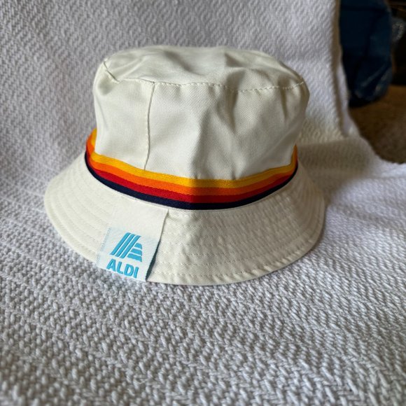 Aldi | Accessories | Aldi Gear White Bucket Hat Capsule Collection ...
